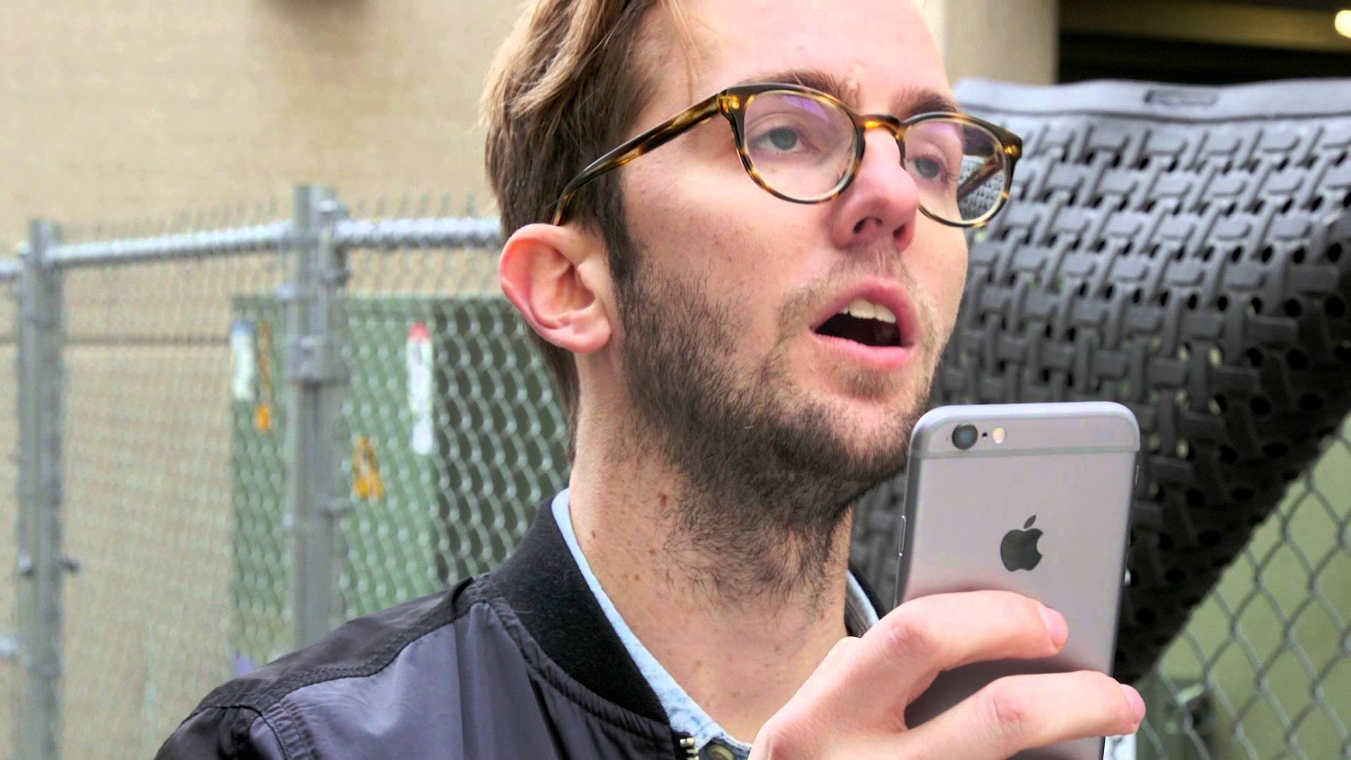 Are you an Instagram husband? - Aussie Gossip