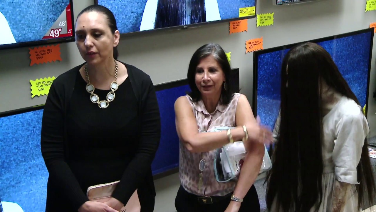 WATCH: This prank is pants-wettingly terrifying - Aussie Gossip